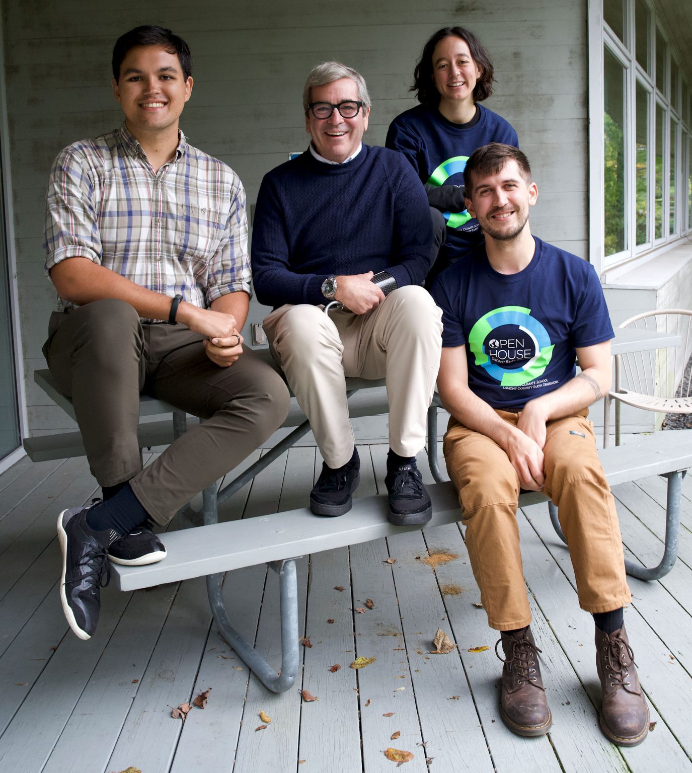 Communicating Awe: How Three Young Scientists Reach New Audiences – State of the Planet